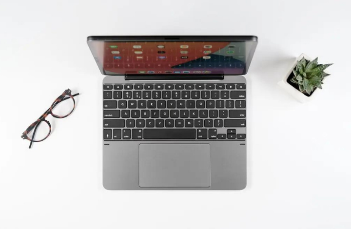 Brydge Max+ Keyboard with Trackpad - Enjoy a Hybrid Laptop Experience